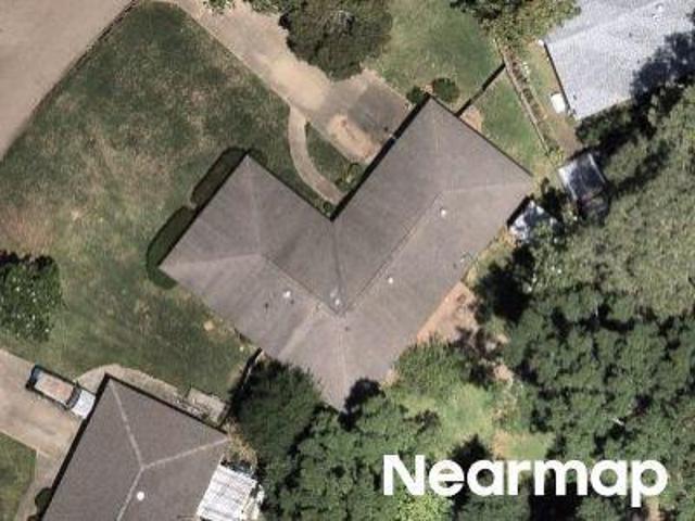Waverly Dr