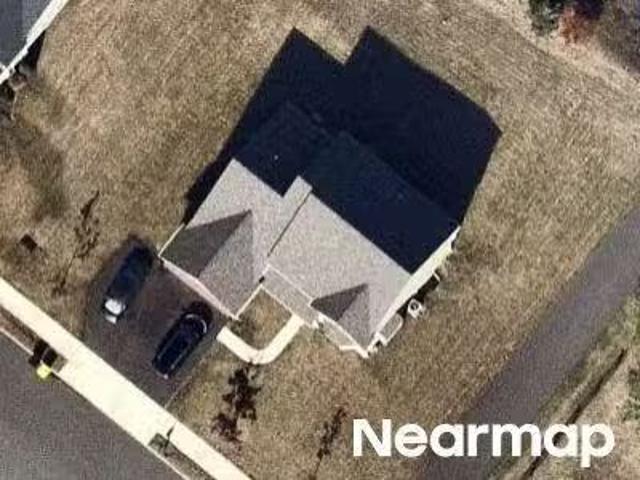 Waverly Ln