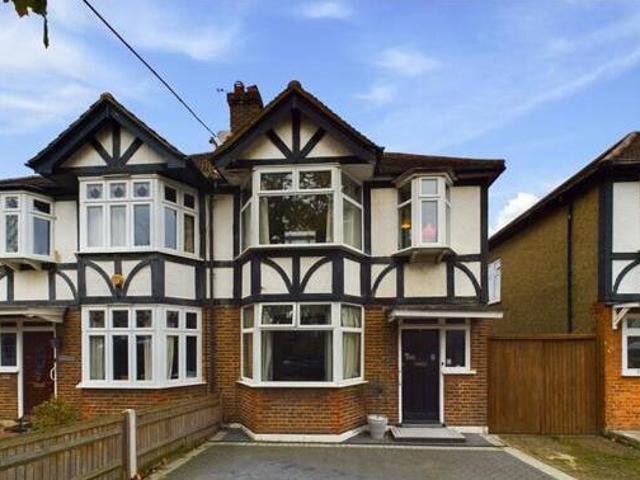 Waverley Avenue, Sutton, 3 Bedroom Semi detached
