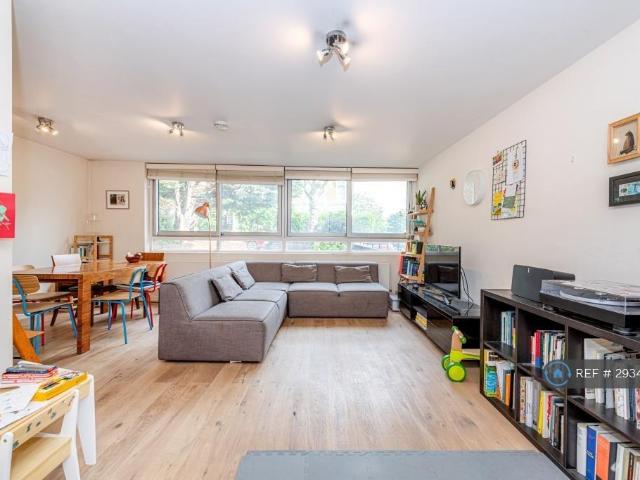 Waverley Court, London, NW3 2 bed flat to rent £3,275 pcm £756 pw