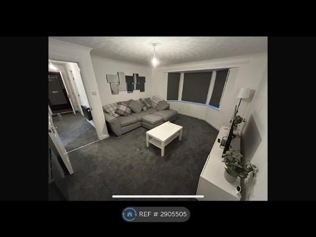 Waverley Crescent, Livingston EH54, 2 bed flat to rent, £1,050 pcm | PrimeLocation