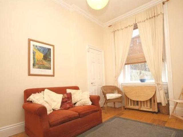 Waverley Park, Abbeyhill, 1 Bedroom Flat