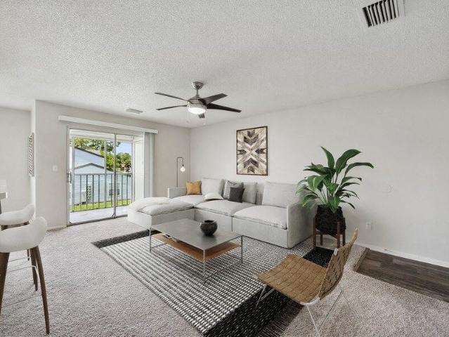 Waverley Place 2 Bedroom Apartment for Rent at 5300 Hemingway Ln, Naples, FL 34116