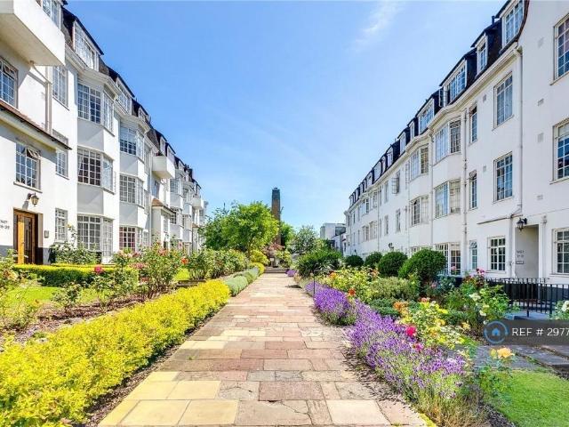 Wavertree Court, London, SW2 2 bed flat to rent £1,900 pcm £438 pw