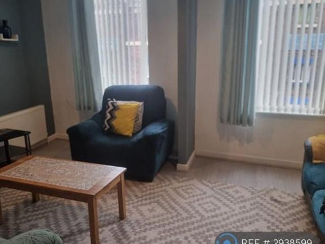 Wavertree, Liverpool, L15 4 bed flat to rent £1,195 pcm £276 pw
