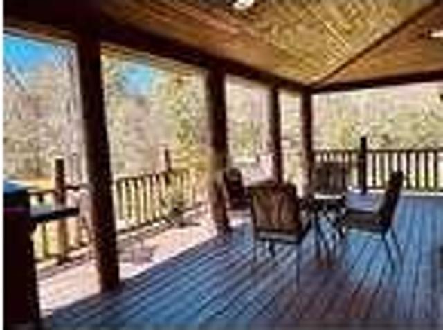 Wawarsing 4 bedrooms cabin with amazing fireplace