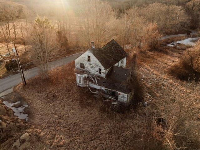 Wawecus Hill Rd, Norwich, Home For Sale