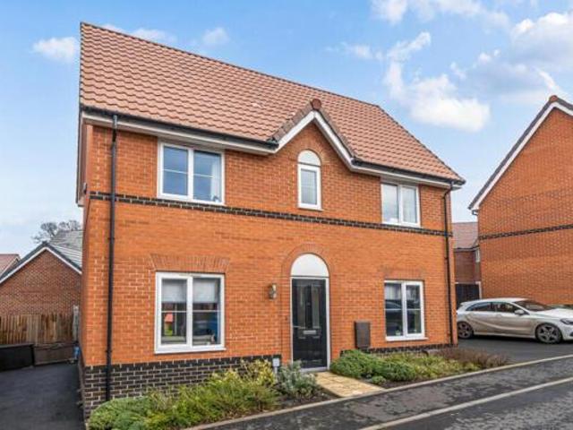 Waxwing Way, Sprowston, 3 Bedroom Detached