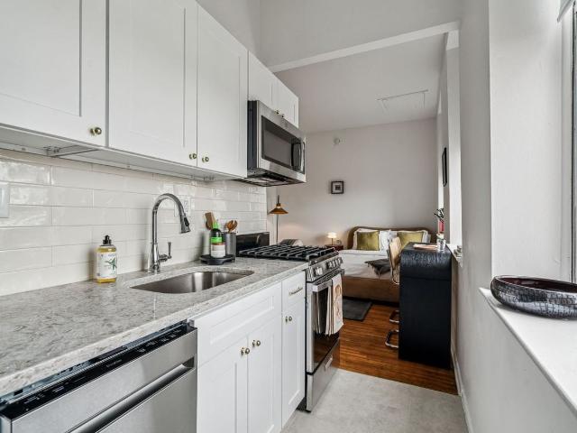 Way Rittenhouse 2 Bedroom Apartment for Rent at 1720 Lombard St, Philadelphia, PA 19146 Rittenhouse Square