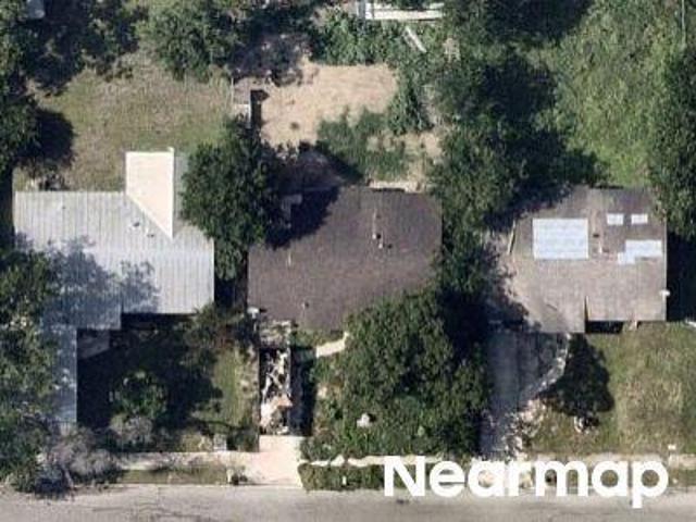 Waycross Ln