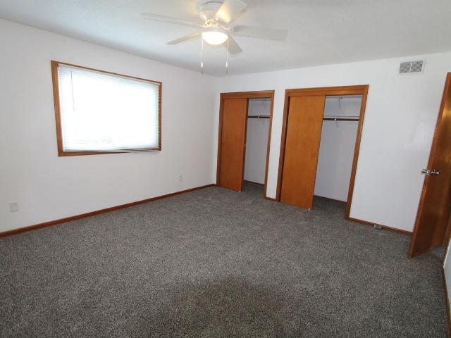 Wayland Square 2 Bedroom Apartment for Rent at 3709 Harrison St, Bellevue, NE 68147