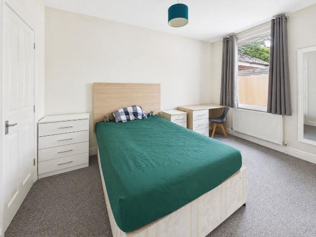 Waylen Street, Reading RG1, Room to rent, £800 pcm | PrimeLocation