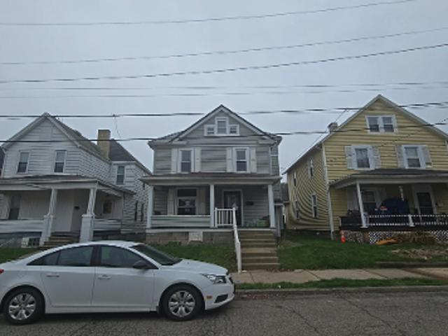Wayne Ave