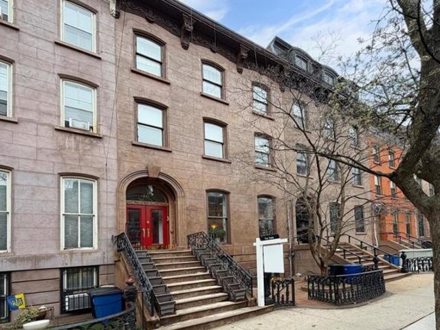 Wayne St, Jersey City, Home For Sale