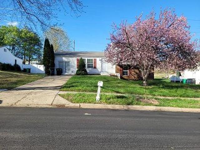 Wayneswood Rd