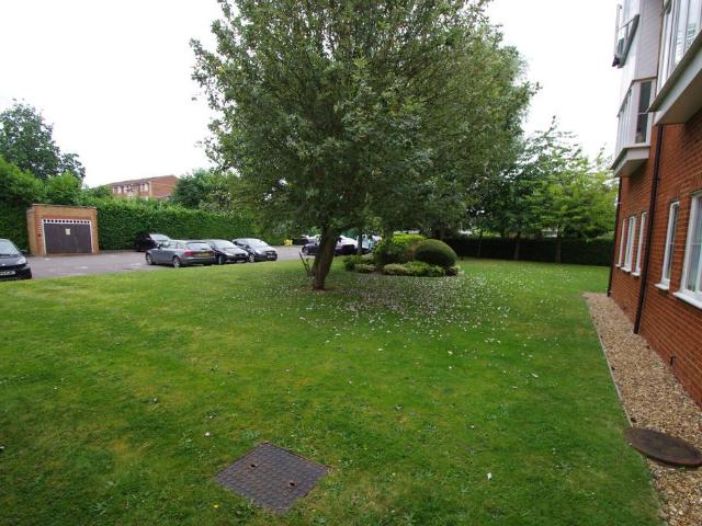 WD18, Watford Studio to rent £1,150 pcm £265 pw