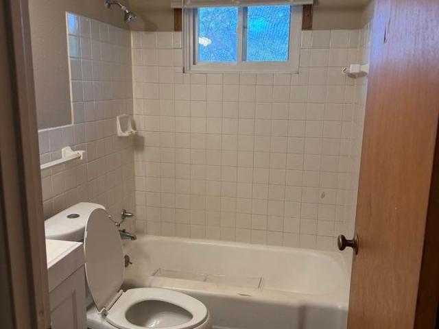 We take pride in offering a safe, quiet, and clean place to be your new home. 1 Bedroom Apartment for Rent at 4347 University Ave Ne, Columbia Heights, MN 55421 Columbia Heights