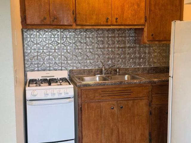 We take pride in offering a safe, quiet, and clean place to be your new home. 1 Bedroom Apartment for Rent at 4347 University Ave Ne, Columbia Heights, MN 55421 Columbia Heights