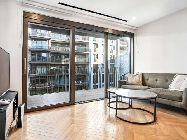 We are thrilled to present this light filled, two bedroom apartment in the Kings Road Park development, offering a perfect blend of modern living and sophisticated style
