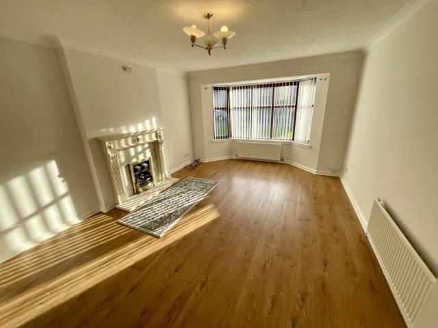 Wemyss Gardens, Broughty Ferry 5, DD5 3BX, Dundee