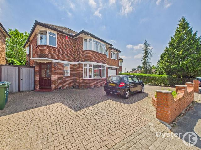 Wemborough Road, Stanmore HA7, 5 bed detached house to rent, £3,250 pcm | PrimeLocation