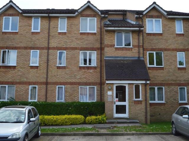 Wembley HA0 1 bed flat to rent £1,375 pcm £317 pw