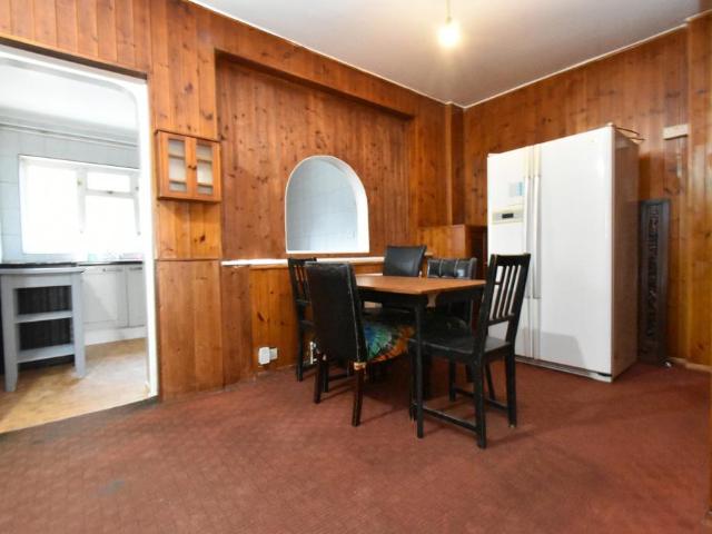Wembley, HA0 3 bed terraced house to rent £2,475 pcm £571 pw