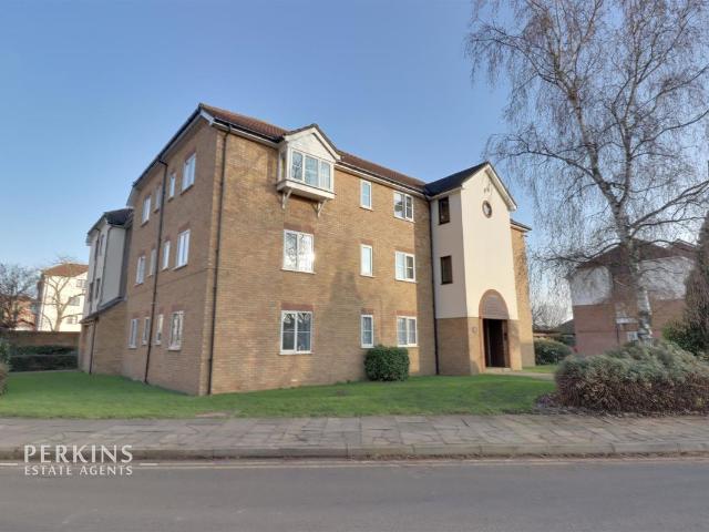 Wembley HA0, Studio to rent, £1,200 pcm | PrimeLocation
