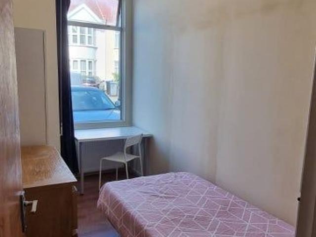Wembley HA9, Room to rent, £600 pcm | PrimeLocation