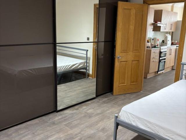 Wembley Hill Road, Wembley HA9, 2 bed flat to rent, £2,500 pcm | PrimeLocation