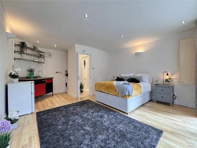 Wembley Hill Road, Wembley Hill Road. 1 bed apartment to rent £1,199 pcm £277 pw