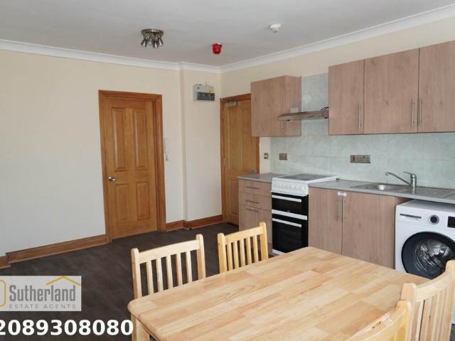 Wembley Hill, Wembley 2 bed flat to rent £2,700 pcm £623 pw