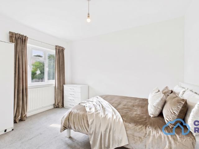 Wembley Park, Wembley HA9, Room to rent, £901 pcm | PrimeLocation