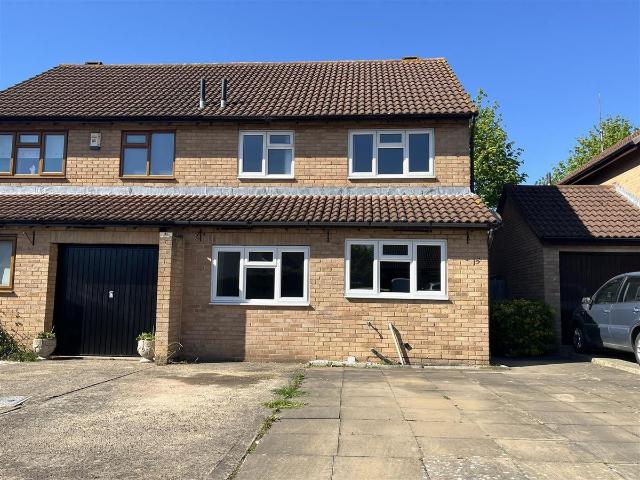 Wentworth Close, Longlevens GL2, 3 bed detached house to rent, £1,400 pcm | PrimeLocation