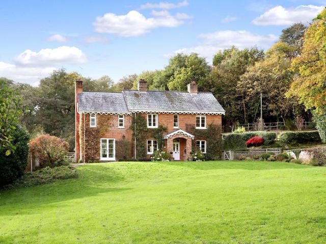 Wentworth Drive, Virginia Water. 5 bed detached house to rent £15,000 pcm £3,462 pw