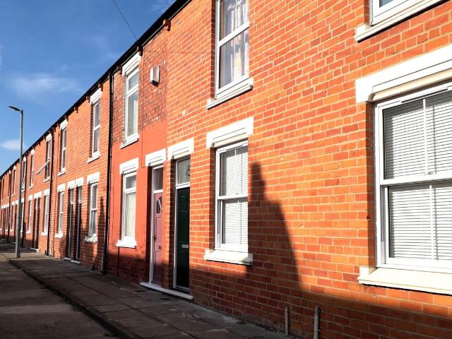 Wentworth Street, Middlesbrough TS1, 2 bed town house to rent, £700 pcm | PrimeLocation