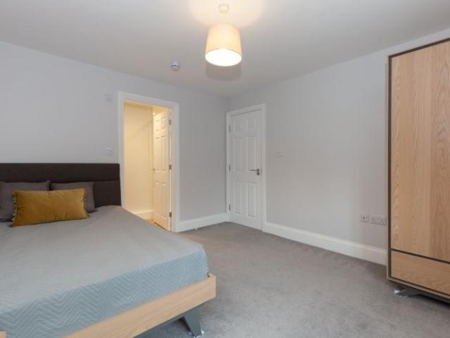 Wentworth Road, Cutteslowe OX2, Room to rent, £1,075 pcm | PrimeLocation