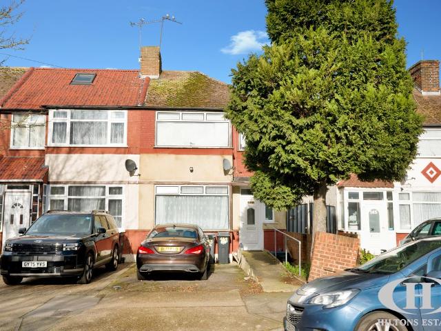 Wentworth Road, Southall UB2, 3 bed end terrace house to rent, £2,500 pcm | PrimeLocation