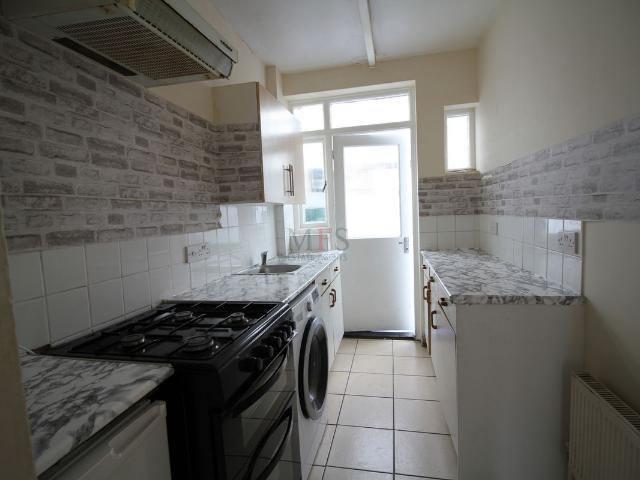 Wentworth Road, Southall UB2, 4 bed terraced house to rent, £2,300 pcm | PrimeLocation