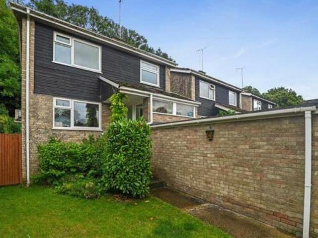 Wendy Close, Chelmondiston, 3 Bedroom Detached