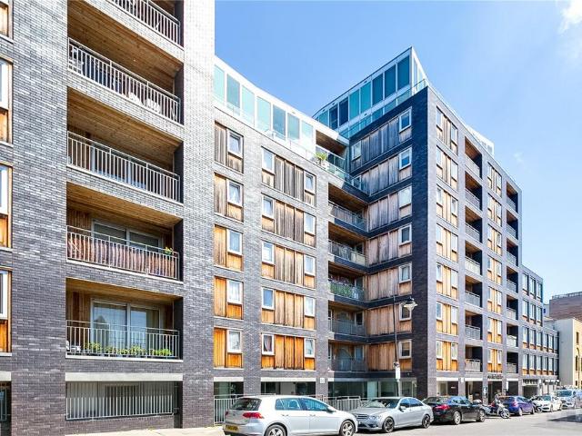 Wenlock Building, 56 Wharf Road, London 2 bed flat to rent £3,500 pcm £808 pw