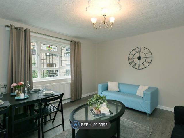 Wenlock Court, London N1, 3 bed flat to rent, £3,402 pcm | PrimeLocation