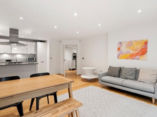 Wenlock Road, Islington N1, 2 bed flat to rent, £4,000 pcm | PrimeLocation