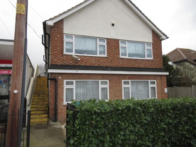 Wensley Lodge, Ferry Road, Hullbridge, Hockey SS5, 2 bed flat to rent, £1,150 pcm | PrimeLocation