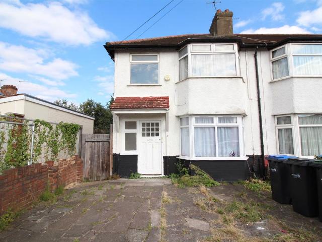 Wensley Road, Edmonton N18, 1 bed flat to rent, £1,450 pcm | PrimeLocation