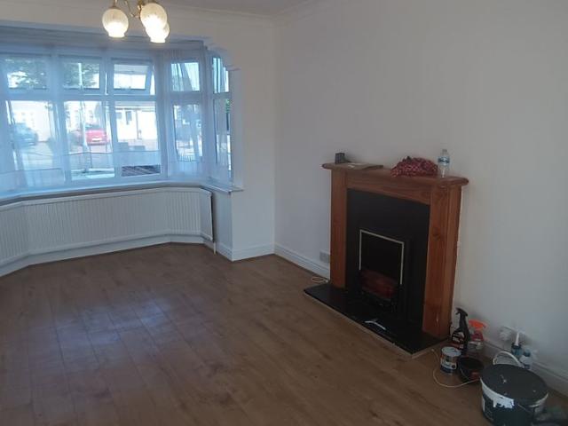 Wensleydale Avenue, Ilford IG5, 3 bed semi detached house to rent, £2,600 pcm | PrimeLocation