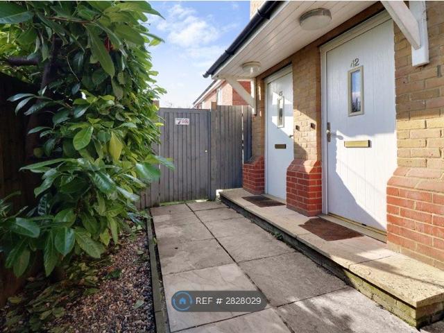 Wensleydale, Luton LU2, 1 bed flat to rent, £900 pcm | PrimeLocation