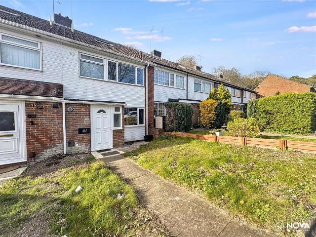 Wensleydale, Luton LU2, Room to rent, £750 pcm | PrimeLocation