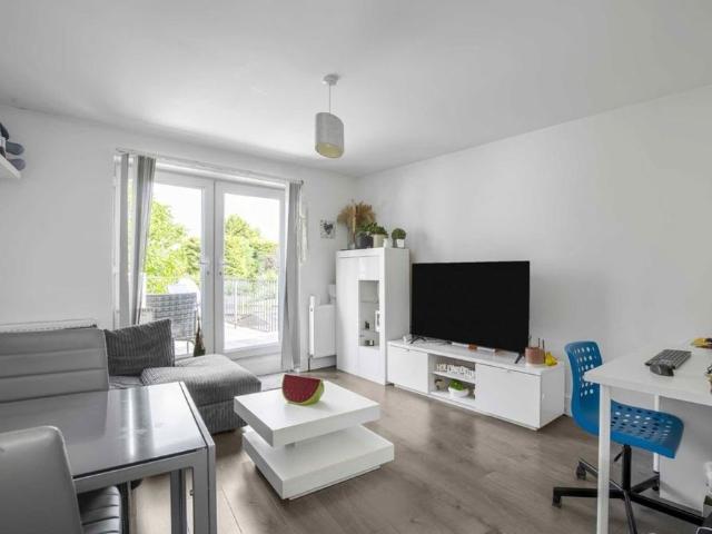 Wensleydale Road, TW12, London