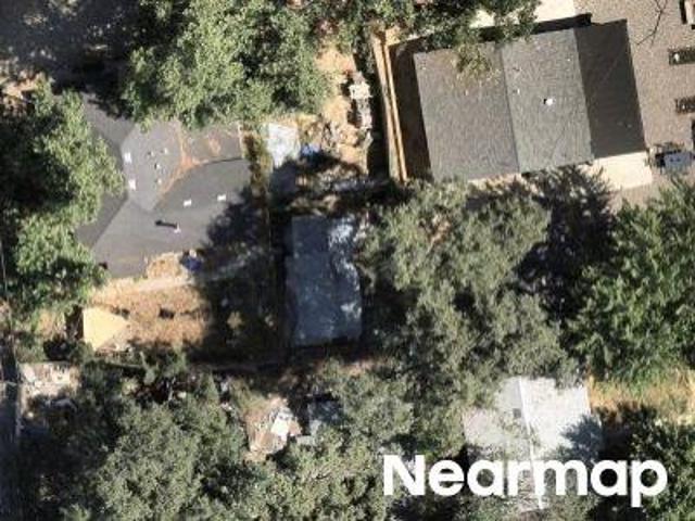 Weatherly Ln